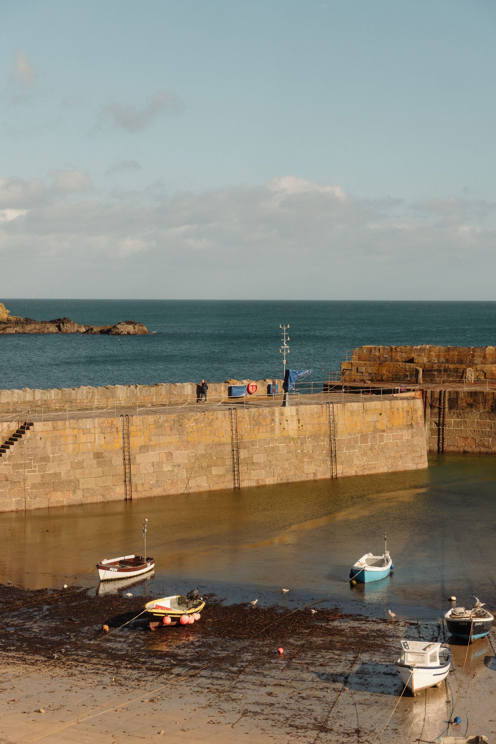 Harbour Moon | Romantic Cottage On Seafront | Sand & Stone Escapes