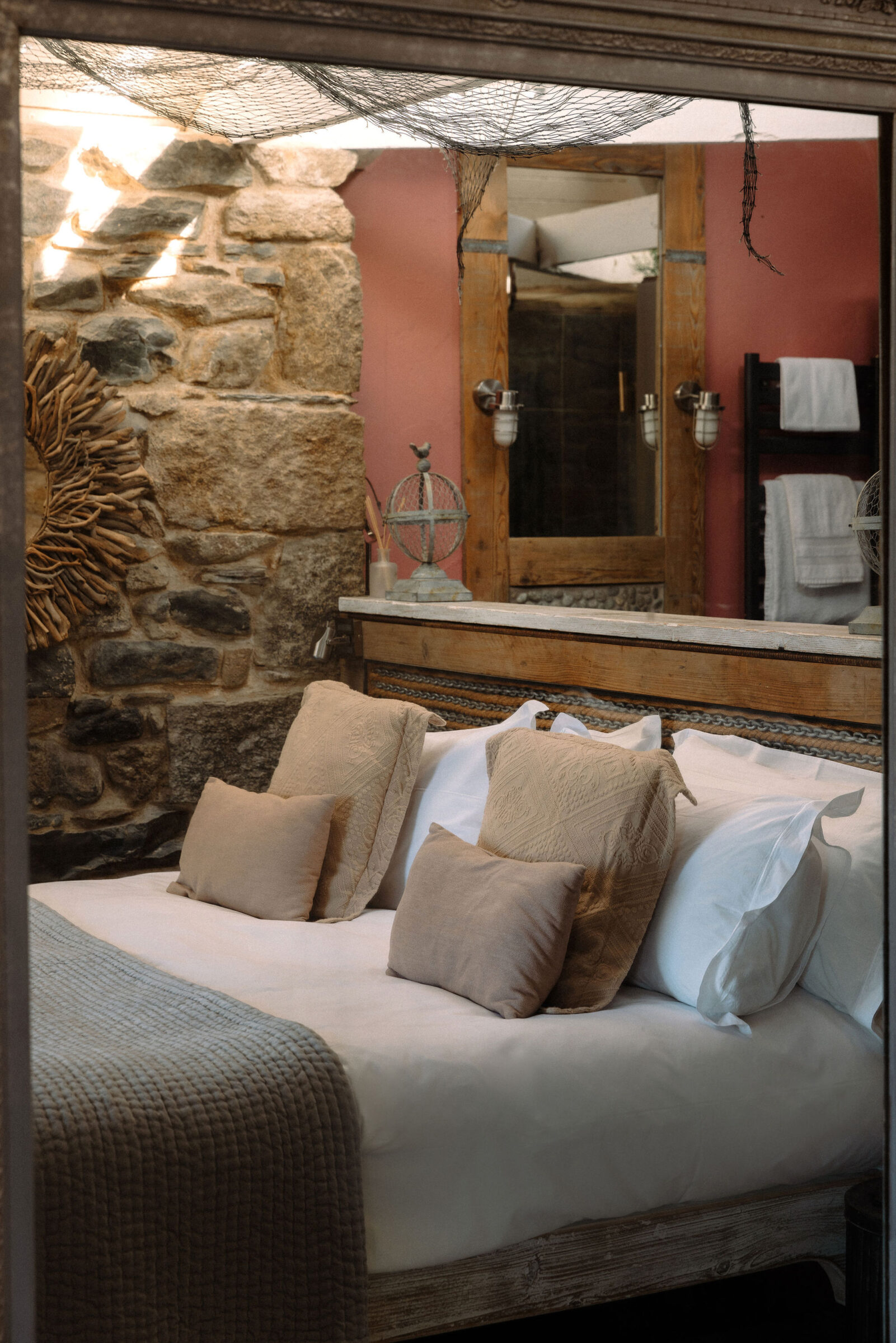 Harbour Moon | Romantic Cottage On Seafront | Sand & Stone Escapes