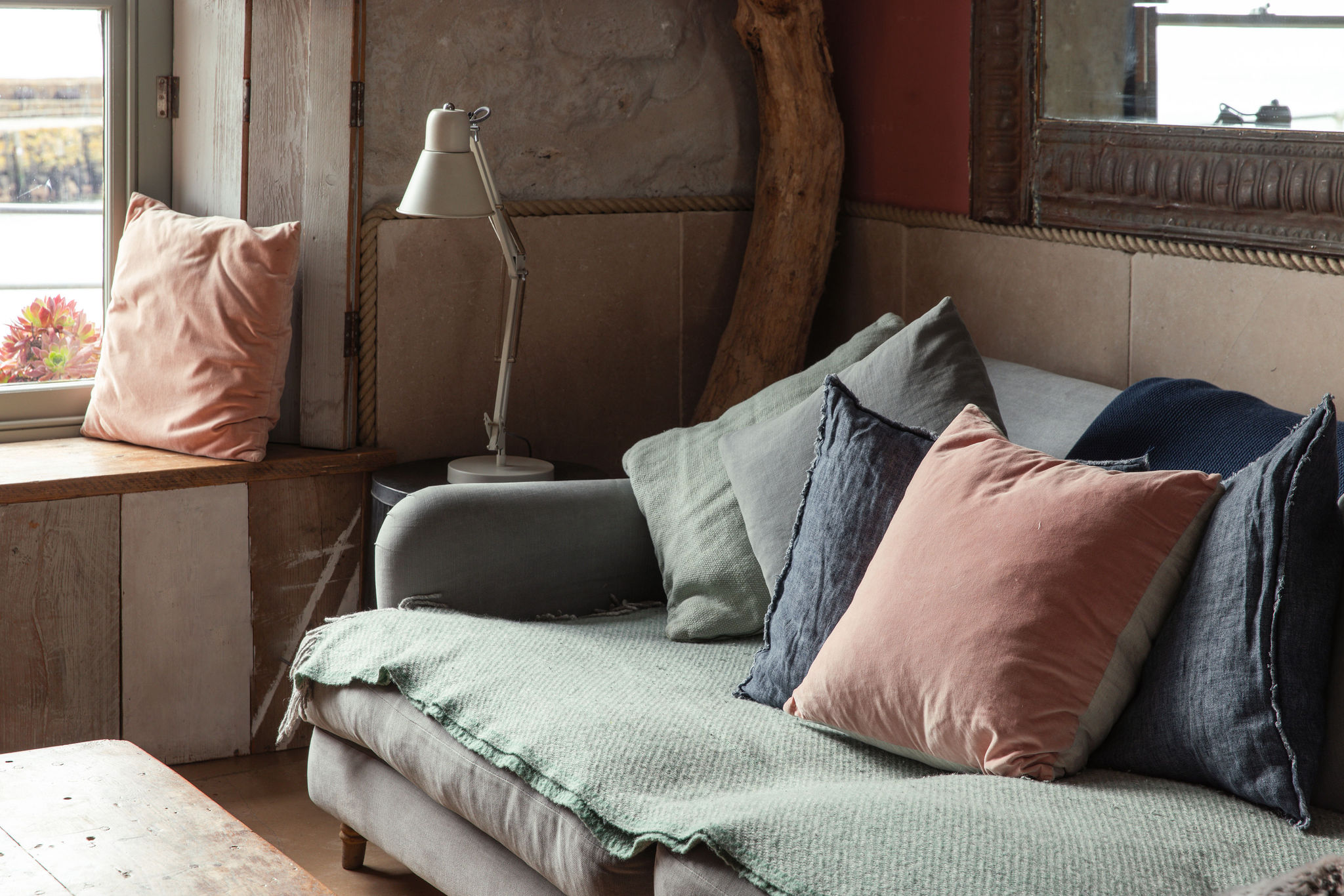 Harbour Moon | Romantic Cottage On Seafront | Sand & Stone Escapes
