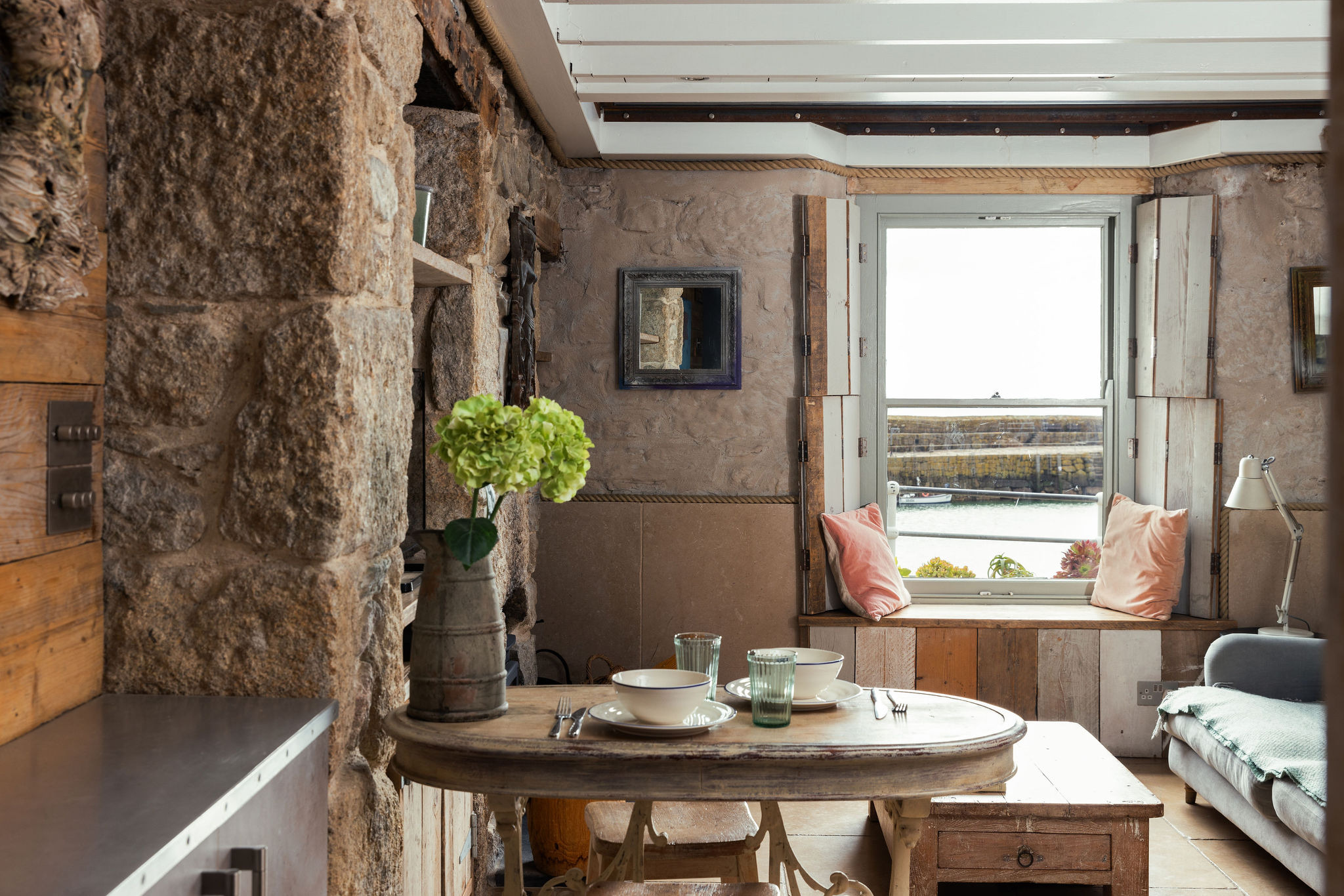 Harbour Moon | Romantic Cottage On Seafront | Sand & Stone Escapes