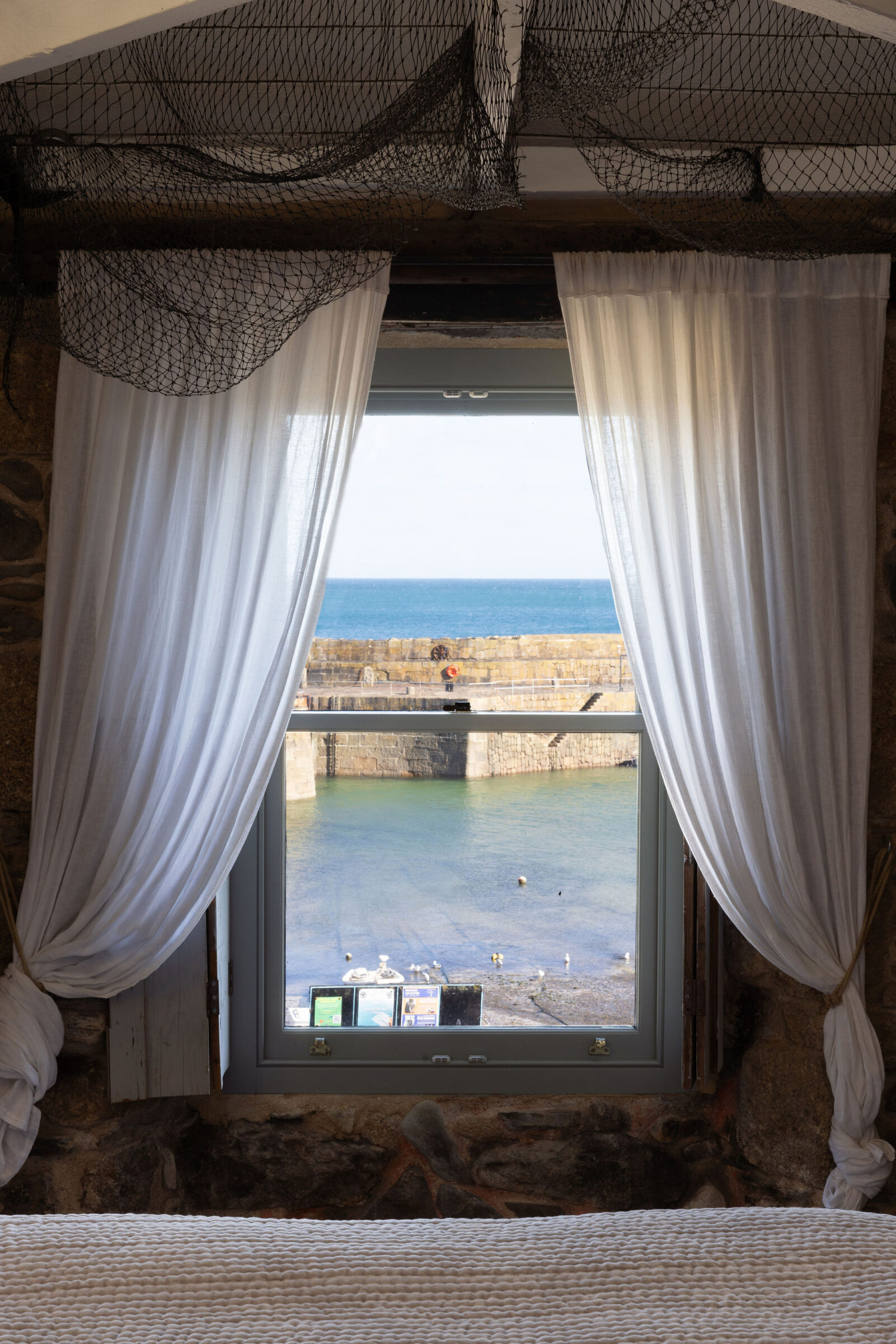 Harbour Moon | Romantic Cottage On Seafront | Sand & Stone Escapes